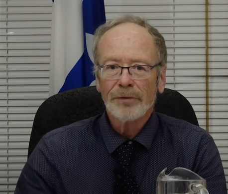 Fermeture de la caisse à Percé : le maire est « estomaqué » - 96.3